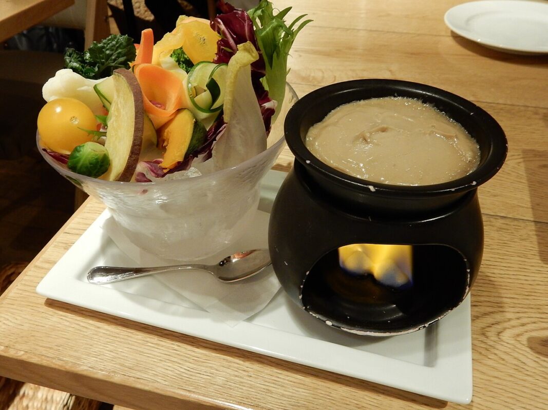 Bagna Cauda: A Warm Dip Full of Piedmontese Tradition - Bottega Italiana